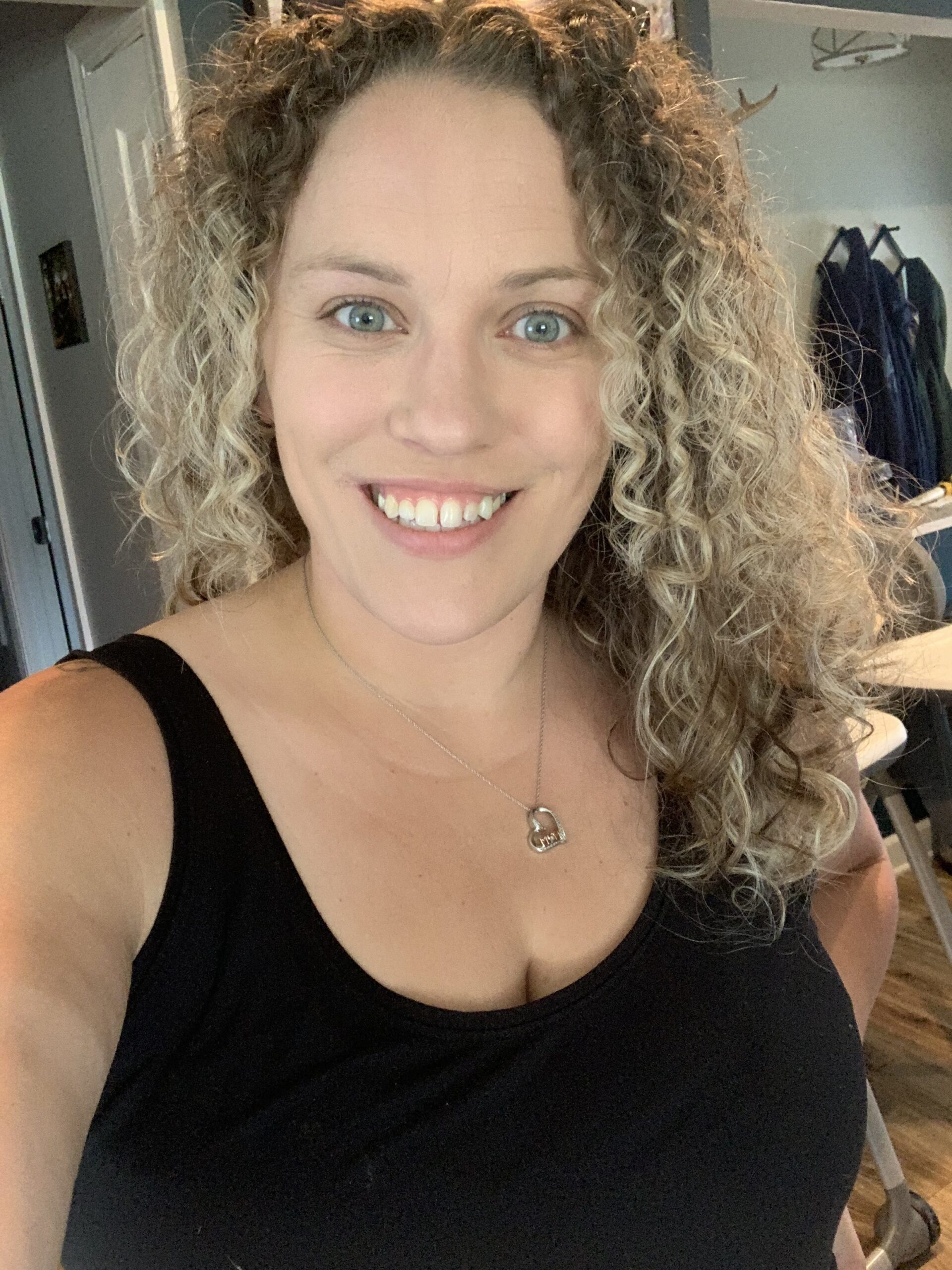 Kristina Smith's Instagram, Twitter & Facebook on IDCrawl