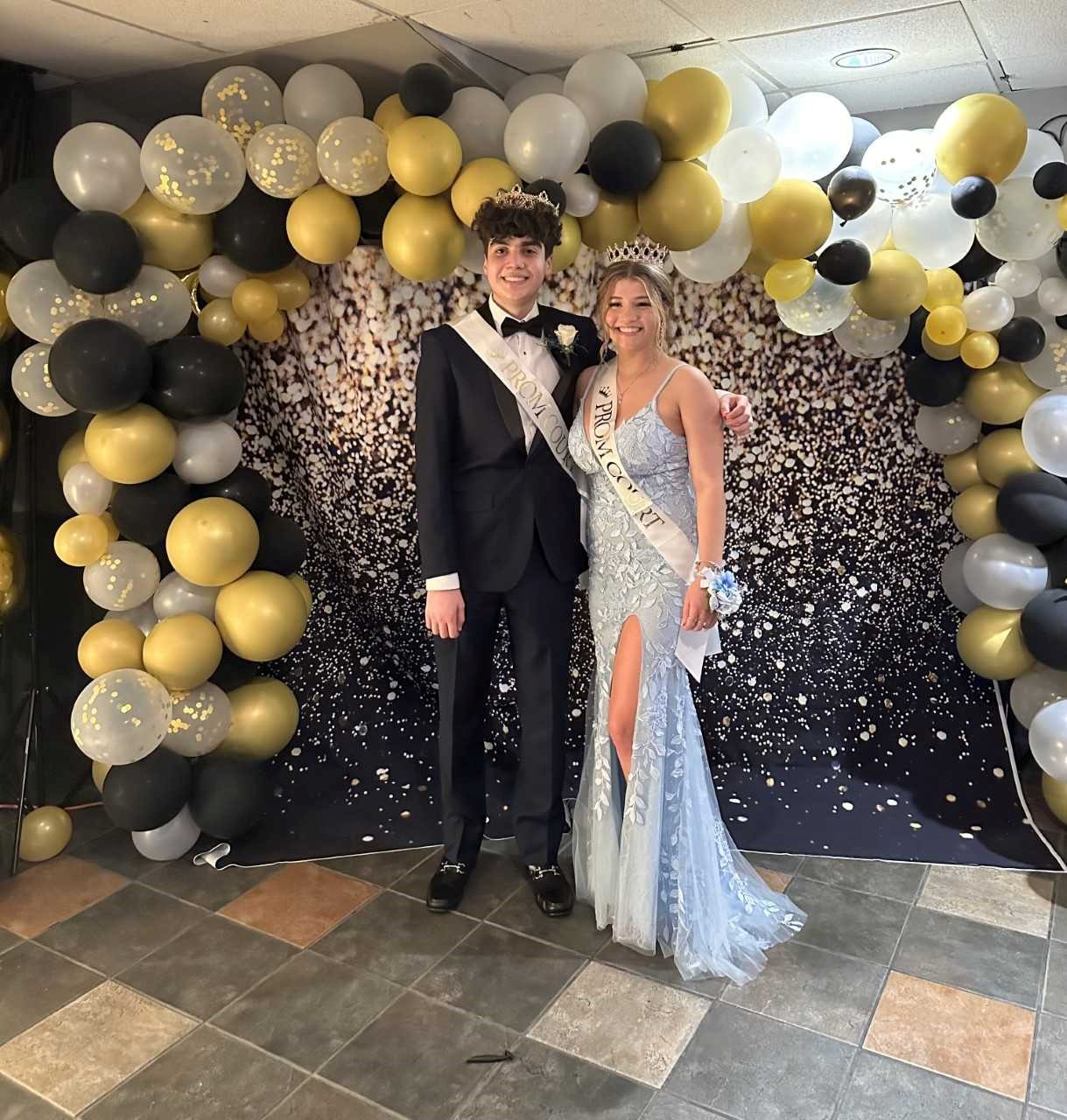 Prom – Tremper High School